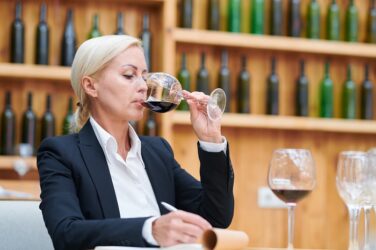 Les 10 expressions indispensables de la dégustation – Le journal d ...